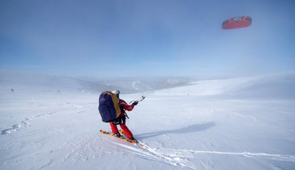 Snow Kite Boarding Fotoğrafları