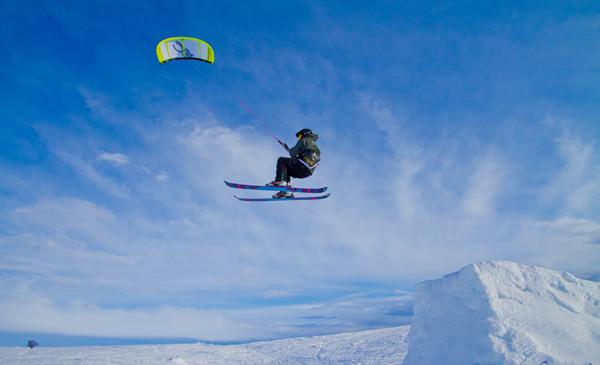 Snow Kite Boarding Fotoğrafları